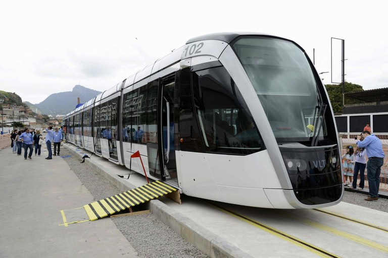 Alamys - ALSTOM Y CARBONE 4 MIDIERON LA HUELLA DE CARBONO DEL VLT ...